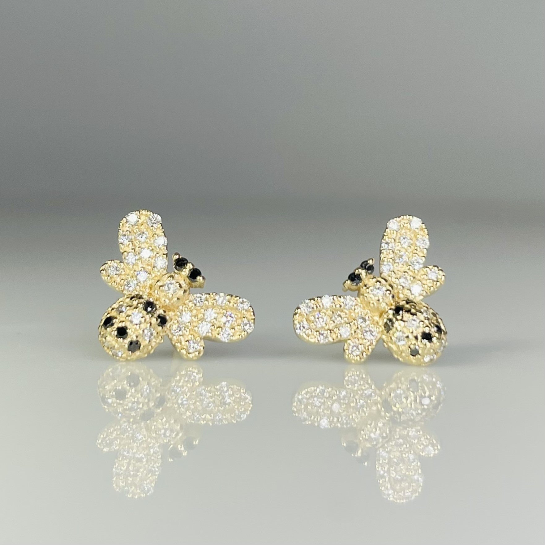 14 Karat Yellow Gold Diamond Bumble Bee Earrings 0.09/0.23ct ...
