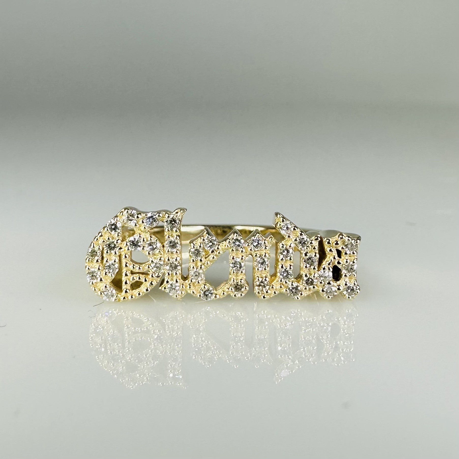 14K Yellow Gold Diamond Name Ring 0.18ct – KyleChanDesign