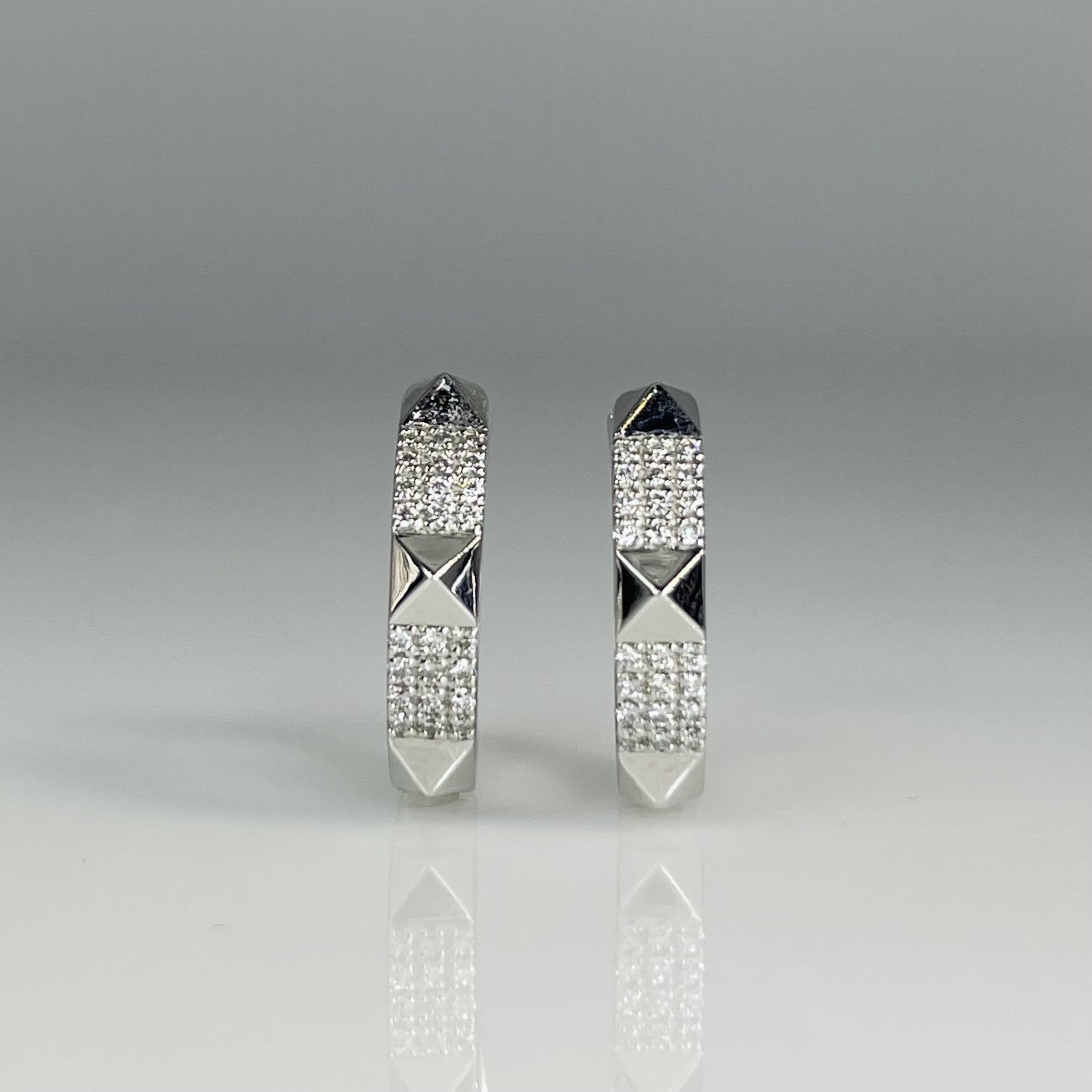 14K White Gold Pyramid Cuff Diamond Huggies 0.13ct – KyleChanDesign